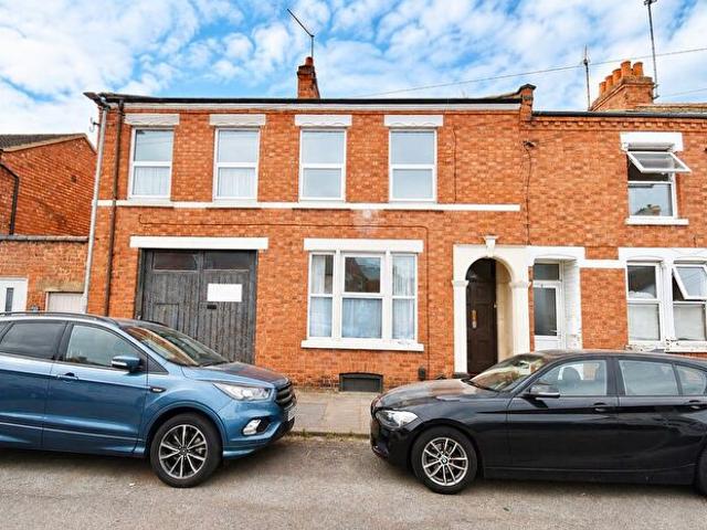 1 Bedroom Flat To Rent In Roe Road, Abington, Northampton, NN1