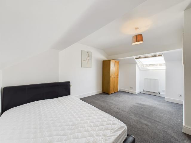 1 bedroom flat to rent in room 4 1 kirkstone road sheffield s6 2pn