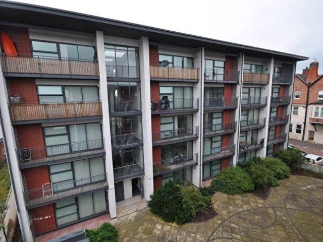 1 Bedroom Flat To Rent In Station Court, Burton on Trent, Staffordshire, DE14