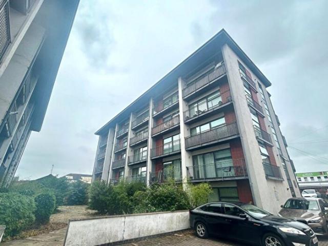 1 Bedroom Flat To Rent In Station Court, Burton On Trent, Staffordshire, DE14