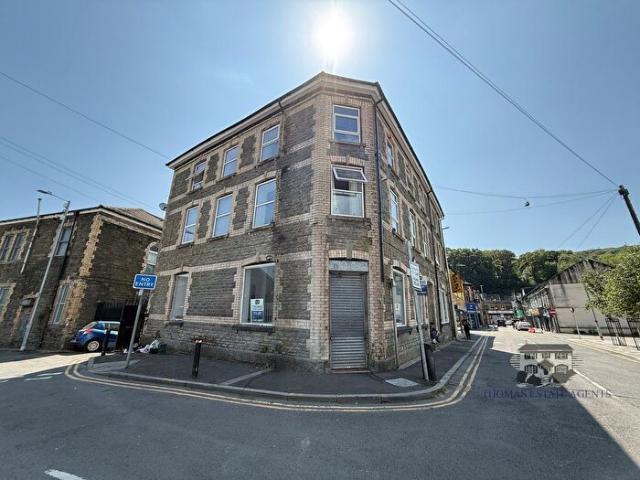 1 Bedroom Flat To Rent In Station Street, Porth, Rhondda Cynon Taff CF39