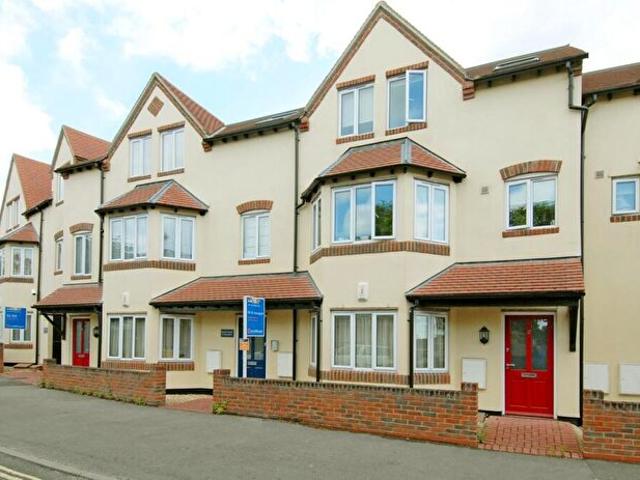 1 Bedroom Flat To Rent In Stephen Road, Oxford, OX3