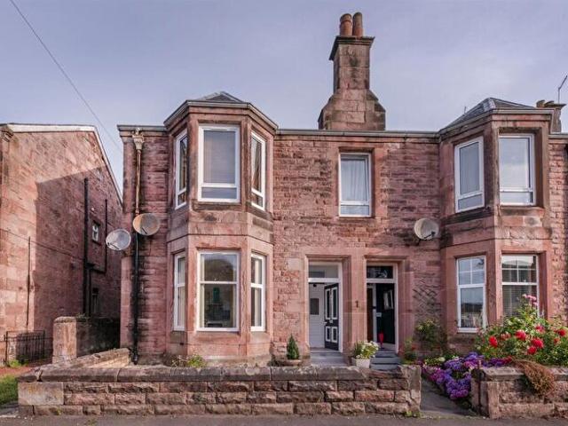 1 Bedroom Flat To Rent In Shaftesbury Street, Alloa, FK10