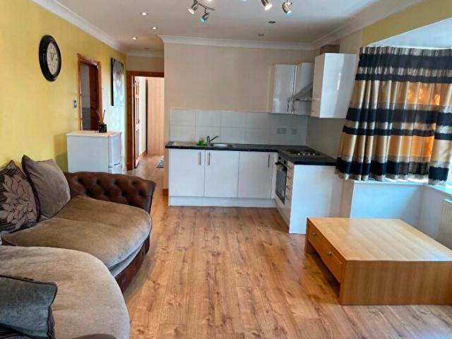 1 Bedroom Flat To Rent In Shirley Road, Coventry, West Midlands, CV2