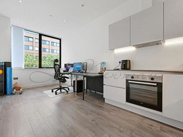 1 Bedroom Flat To Rent In Silbury Boulevard, Milton Keynes, MK9