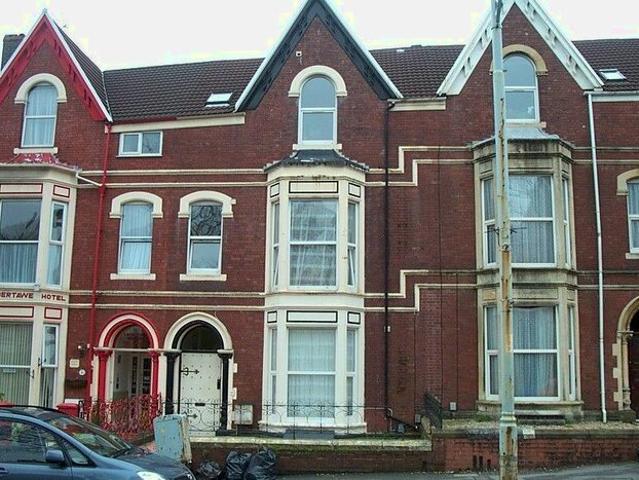 1 Bedroom Flat To Rent In Sketty Road, Uplands, Swansea SA2