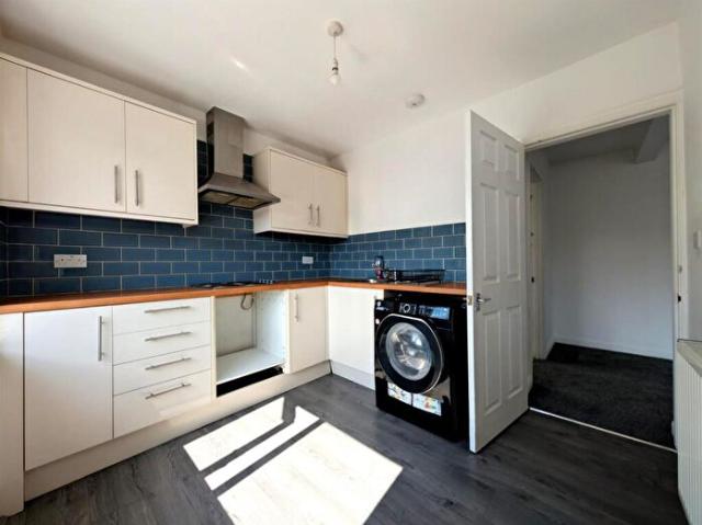 1 Bedroom Flat To Rent In Tuttle Hill, Nuneaton, CV10