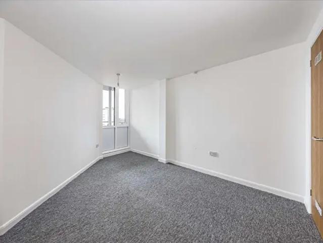 1 Bedroom Flat To Rent In Trivett Square, Nottingham, NG1