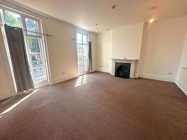 1 Bedroom Flat To Rent In Victoria Terrace, Leamington Spa, CV31