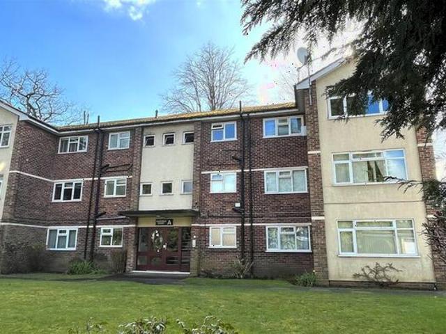 1 Bedroom Flat To Rent In Wakefield Court, Moseley, B13