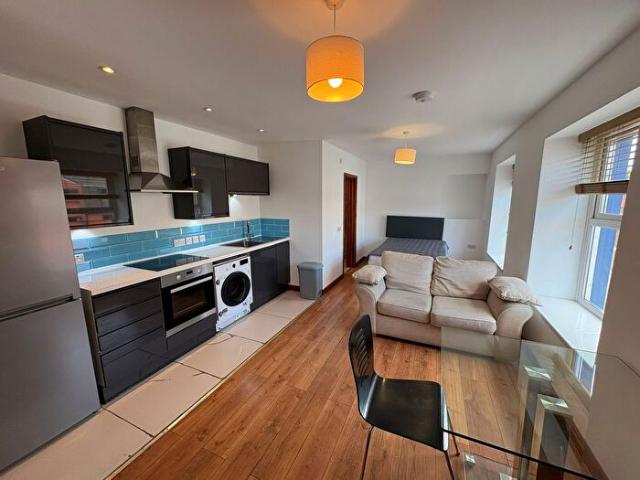 1 Bedroom Flat To Rent In Walter Road, Swansea, SA1