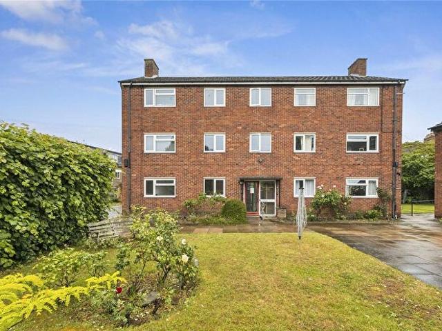 1 Bedroom Flat To Rent In Walton Manor Court, Oxford, Oxfordshire, OX2