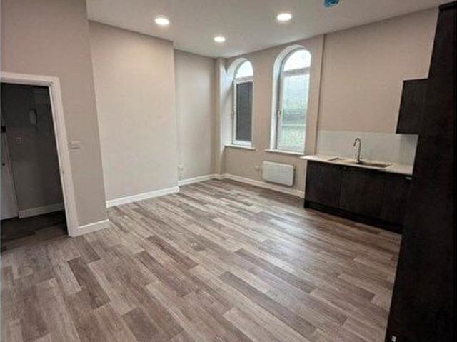 1 Bedroom Flat To Rent In Wedgewood Street, Aylesbury, HP19