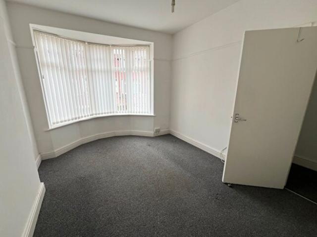 1 Bedroom Flat To Rent In Wellfield Avenue, Porthcawl, CF36