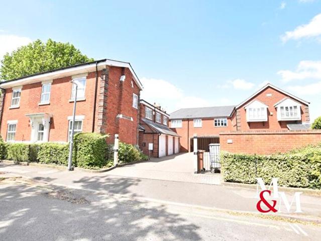 1 Bedroom Flat To Rent In Woburn Court, LU7
