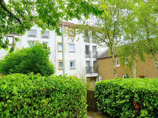 1 bedroom Flat to rent, Kerrera Place, Glenrothes, KY7 £525 pcm