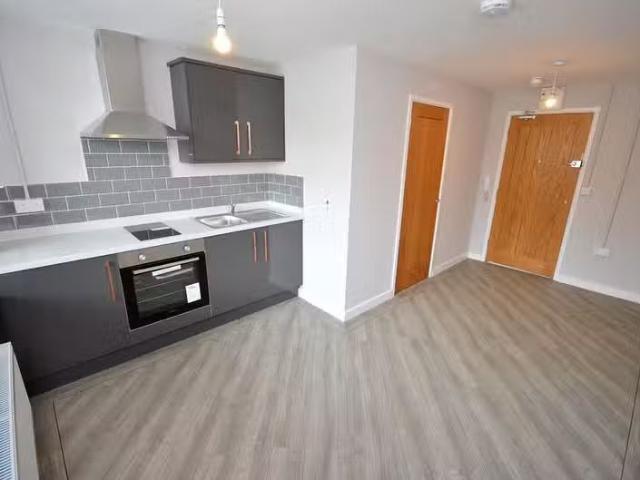 1 bedroom Flat to rent, Ladys Lane, Northampton, NN1 £575 pcm