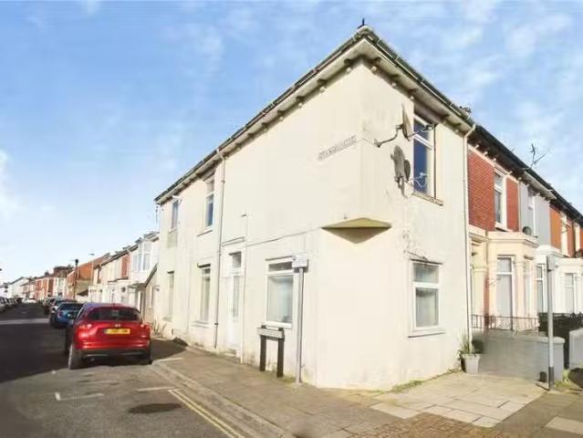 1 bedroom Flat to rent, Pitcroft Road, Portsmouth, PO2 £750 pcm