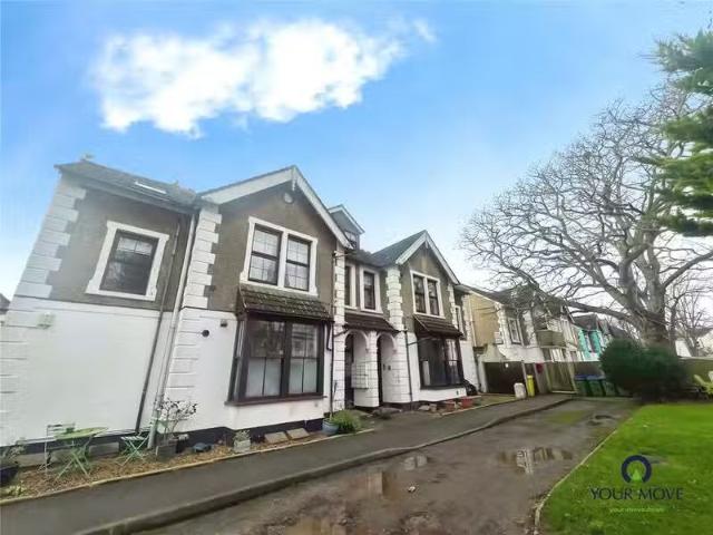 1 bedroom Flat to rent, Queens Square, Glamis Street, PO21 £8.