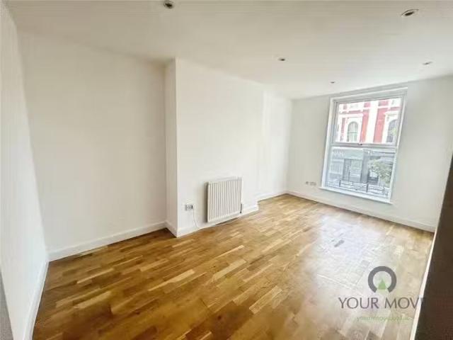 1 bedroom Flat to rent, Station Road, London, SE25 £1,450 pcm