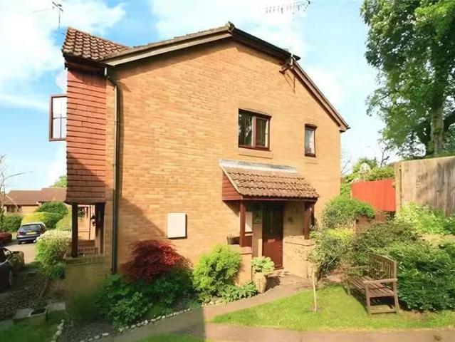 1 bedroom Flat to rent, Tylersfield, Abbots Langley, WD5 £1,2.