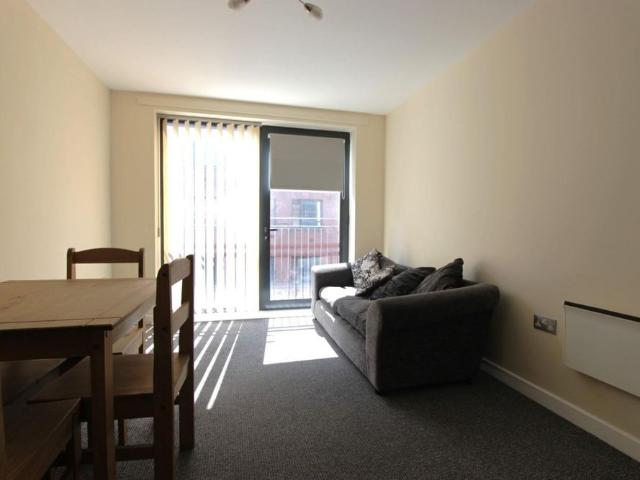1 bedroom Flat To Rent Total Size: 872 SQ FT