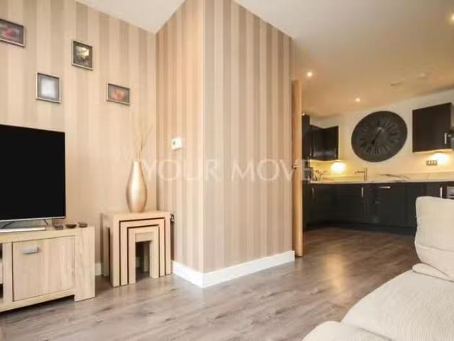 1 bedroom Flat to rent, Wideford Drive, Romford, RM7 £1,450 pcm