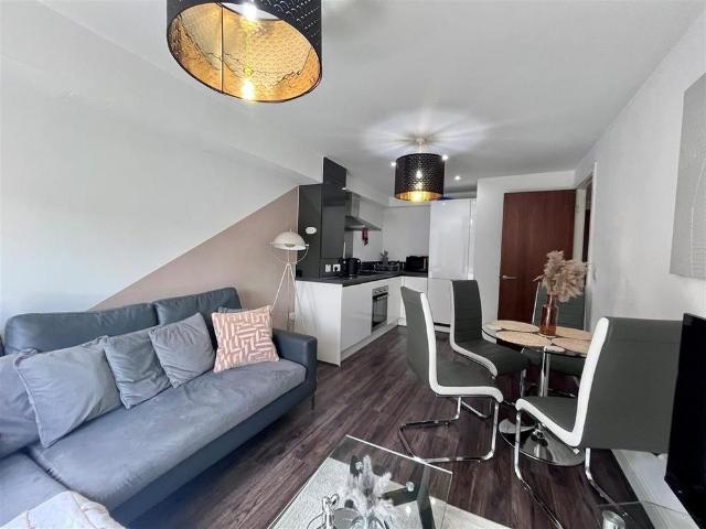 1 bedroom flat to rent