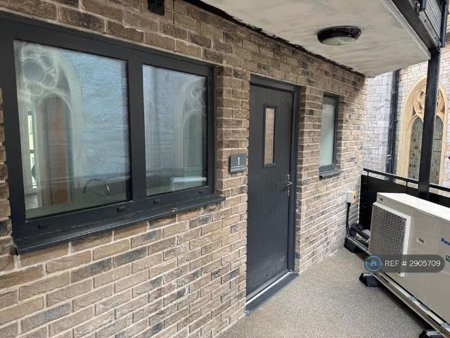 1 bedroom flat to rent
