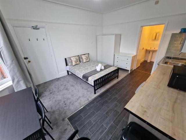 1 bedroom flat to rent