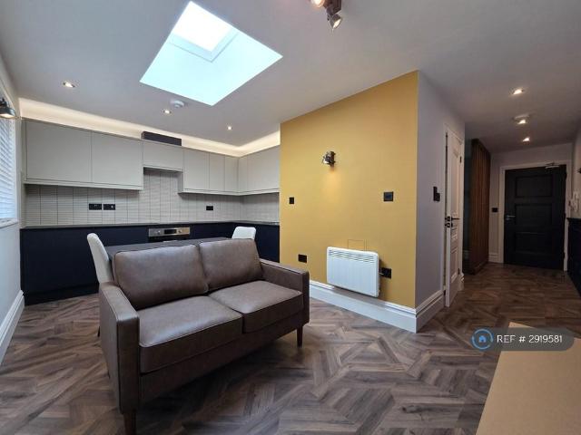 1 bedroom flat to rent