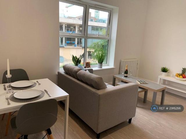 1 bedroom flat to rent