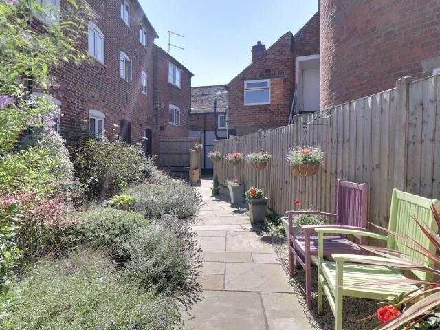 1 bedroom flat to rent