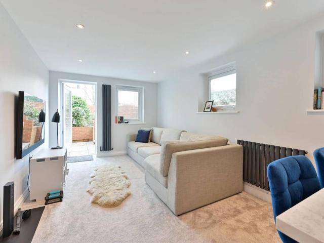 1 bedroom flat to rent