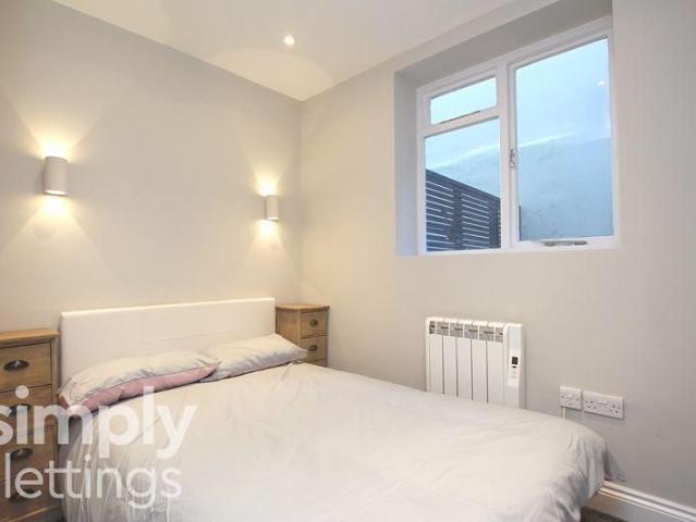 1 bedroom flat to rent