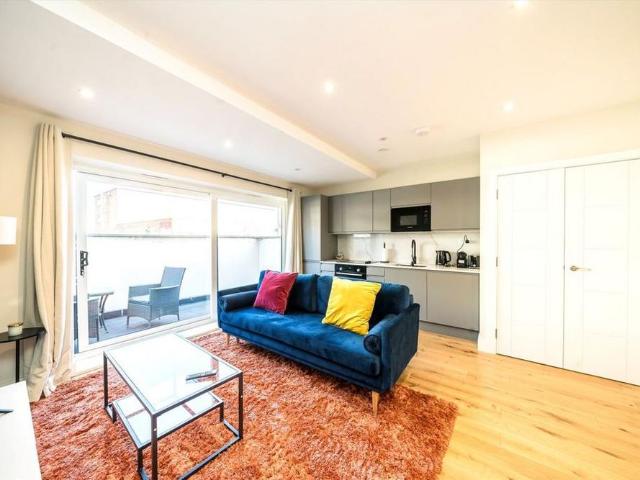 Studio to rent