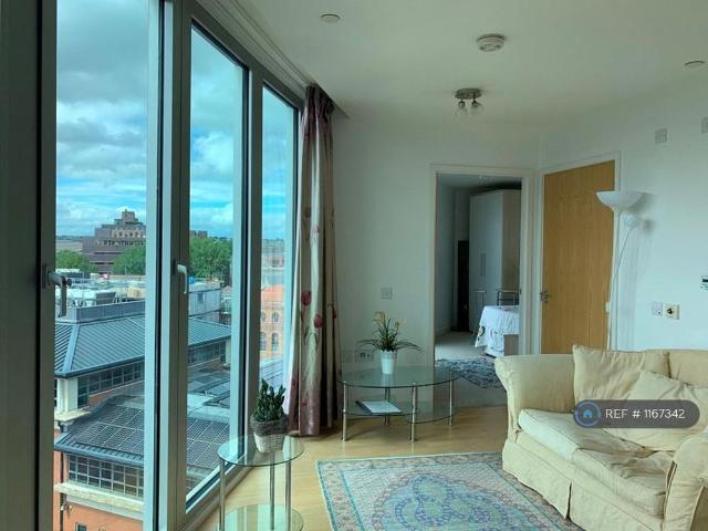 1 bedroom flat to rent