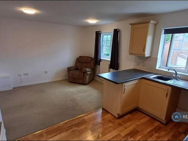 1 bedroom flat to rent