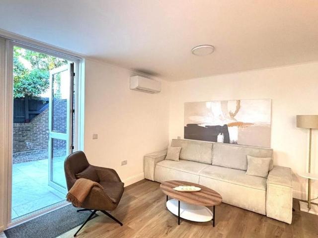 1 bedroom flat to rent