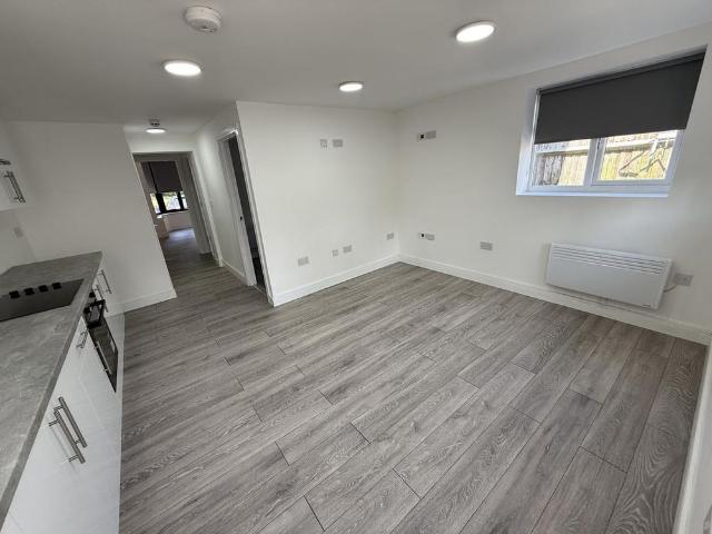 1 bedroom flat to rent