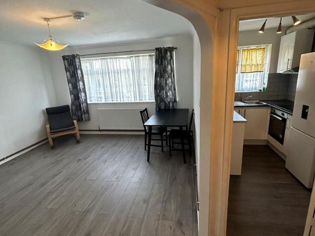 1 bedroom flat to rent