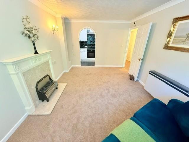 1 bedroom Flat To Rent