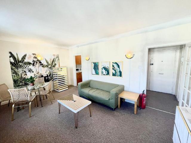 1 bedroom flat to rent