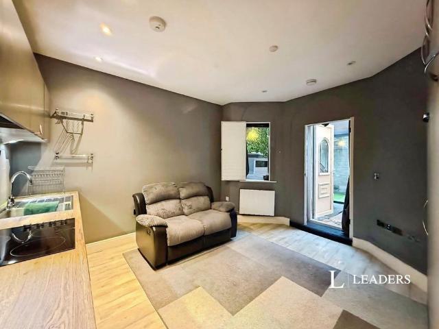 1 bedroom flat to rent