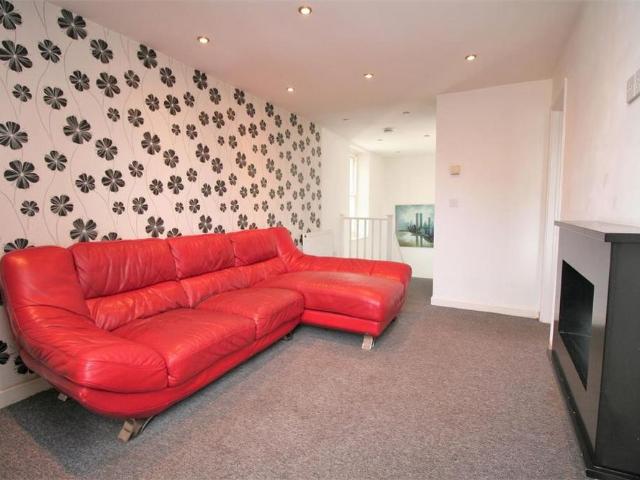 1 bedroom flat to rent