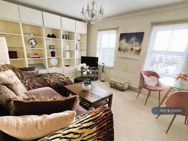 1 bedroom flat to rent