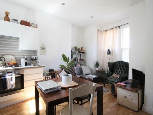 1 bedroom flat to rent