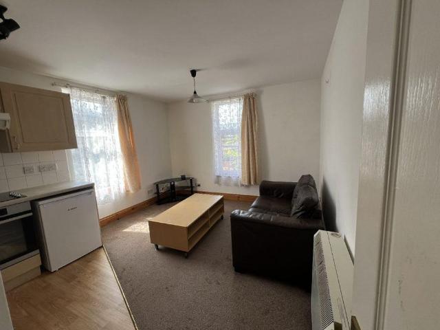 1 bedroom flat to rent