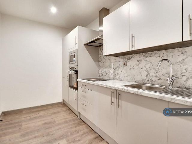1 bedroom flat to rent