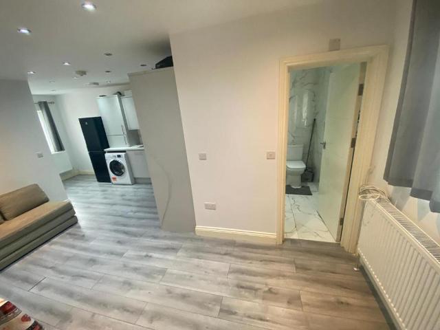 1 bedroom flat to rent